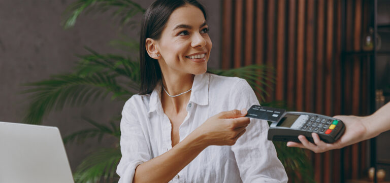 5 Benefits of an EVM-Compliant (Chip) Terminal - TruePay